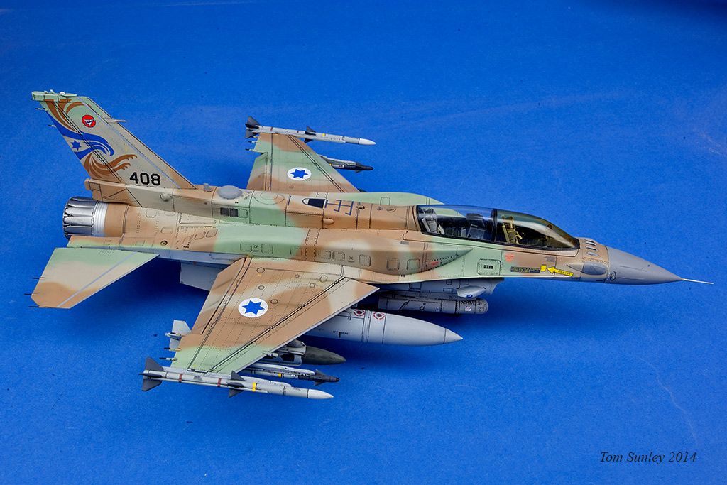 Kinetic F-16I SUFA 1/48 - UK Airshow Review Forums
